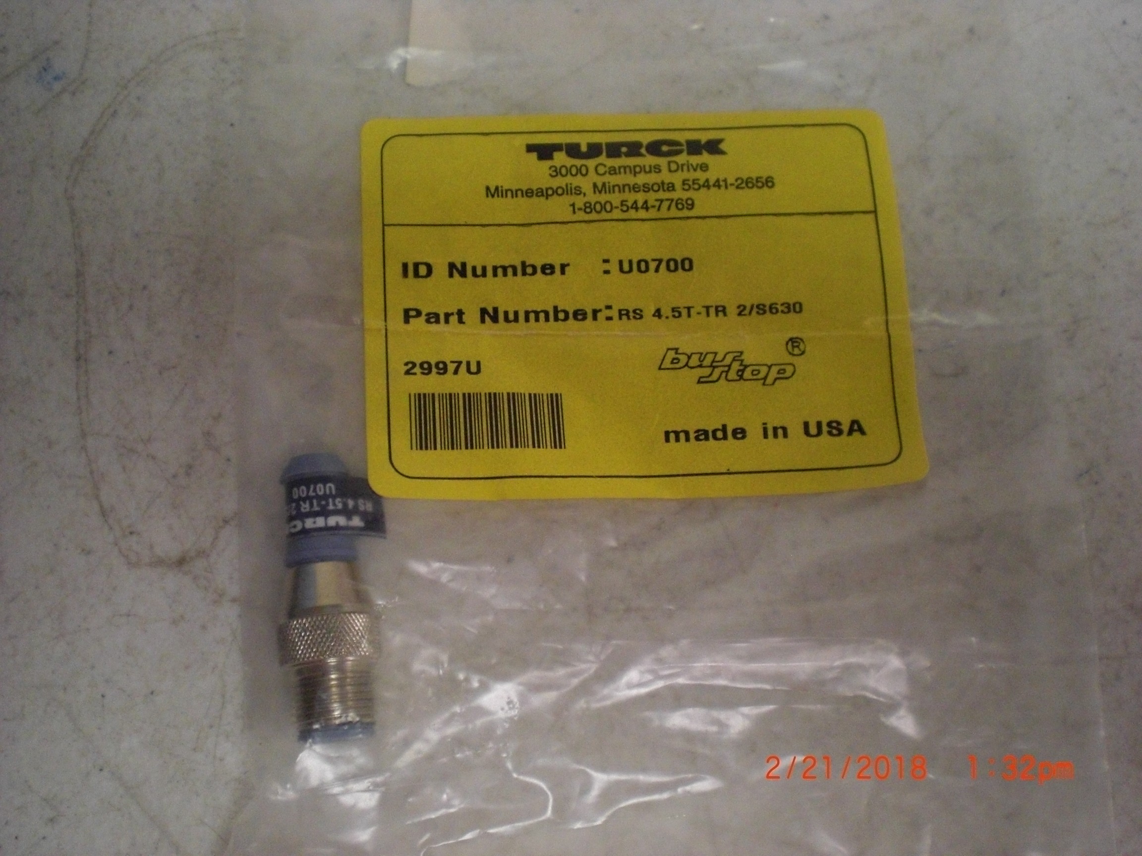 RS4-5T-TR2-S630 TURCK RS4.5T-TR2/S630 DeviceNet Terminator